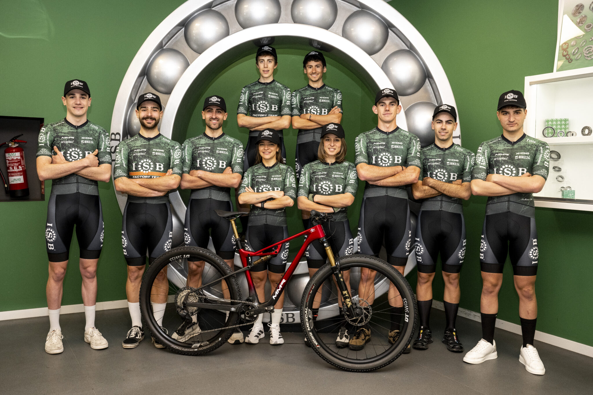 ISBSPORT | ISB-CYCLISTWORK FACTORY TEAM at its official presentation ...